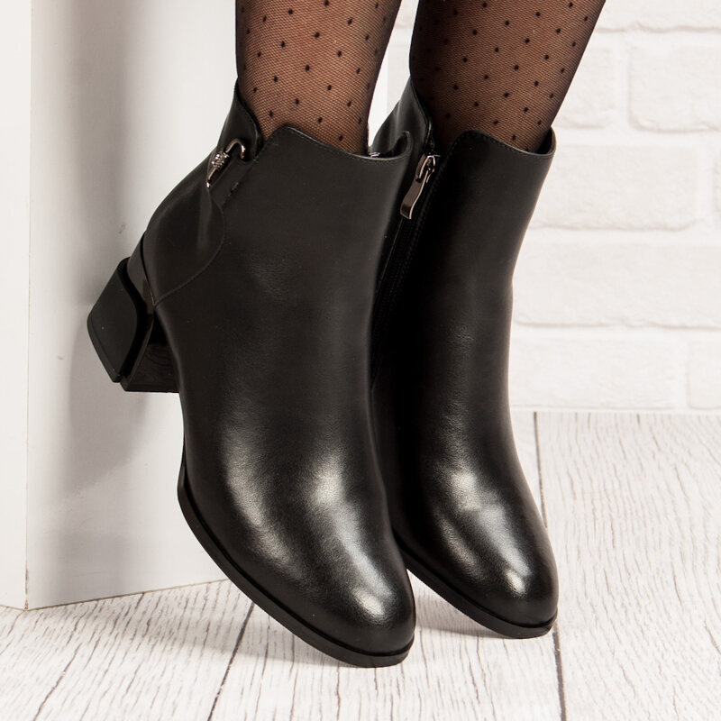 Botki skórzane Artiker 53C0518 czarne